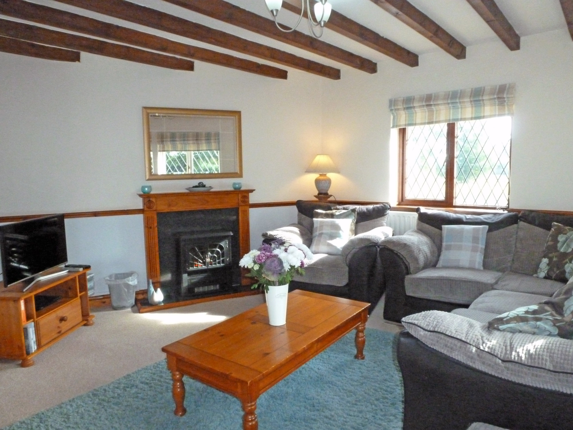 Arch Cottage – Ashtree Court